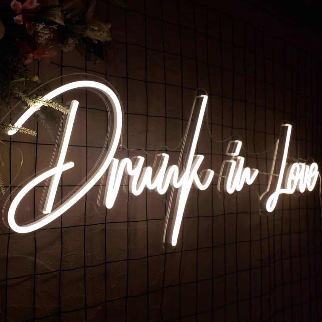 Drunk In Love Neon Sign Superior Custom Led Neon Light Signs Mr And Mrs Neon